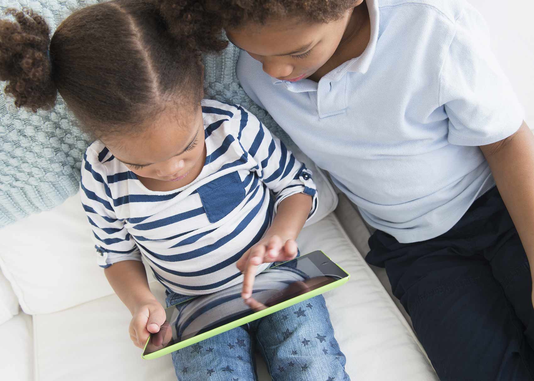 Discover the Best Free Reading Apps For Kids - 7Lign